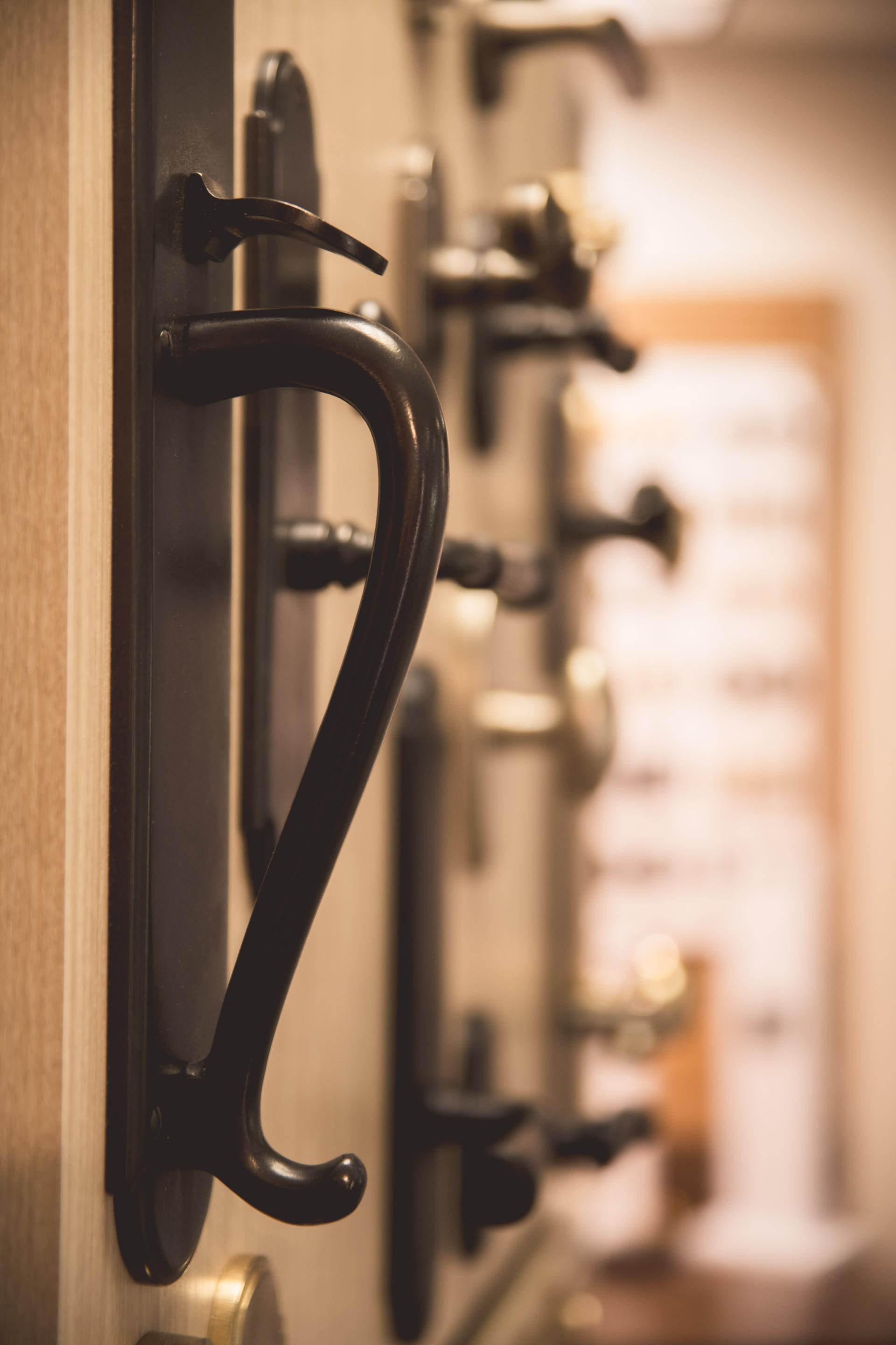 Decorative Hardware | Cabinet Hardware | Door Hardware | Drawer Pulls